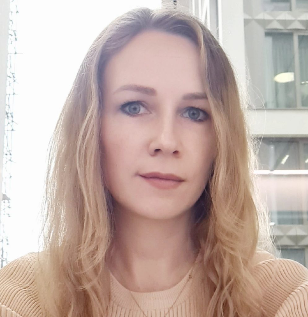 Veronika Vassiljeva – Wise Goose